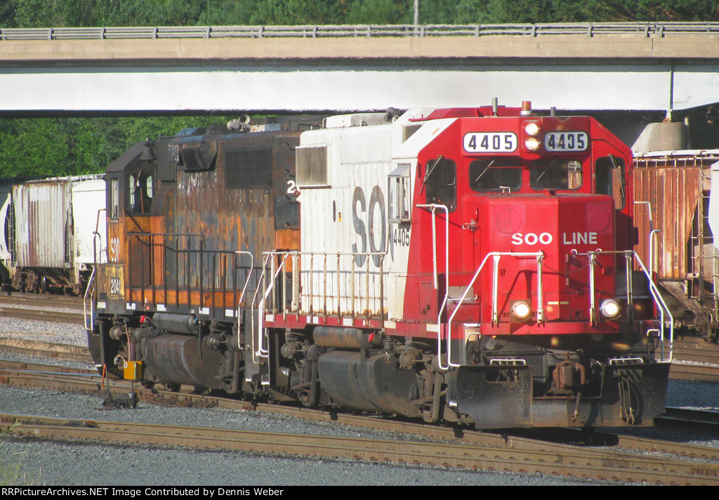 SOO 4405, CP's Tomah Sub.